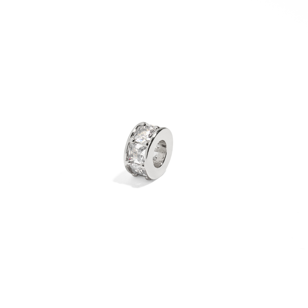 LIGHT CHARM – Malandra Jewelry